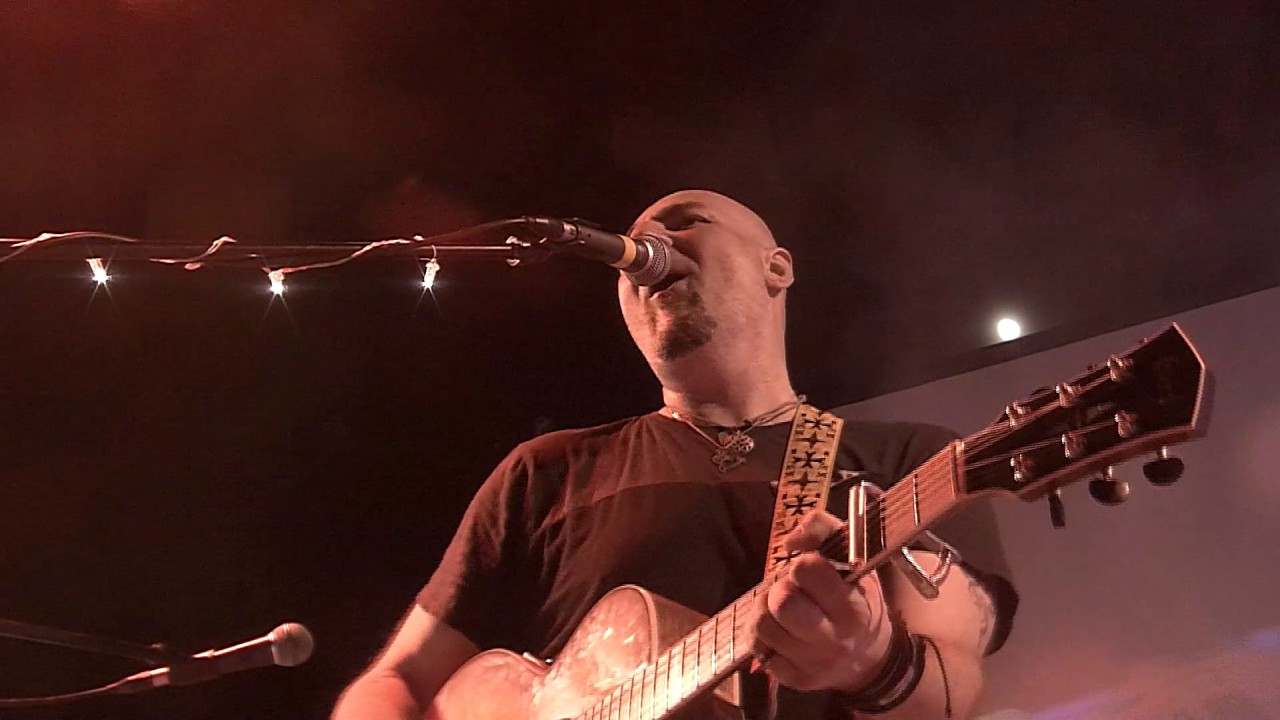 Charlie Brown - Playcold Coldplay tribute band - YouTube