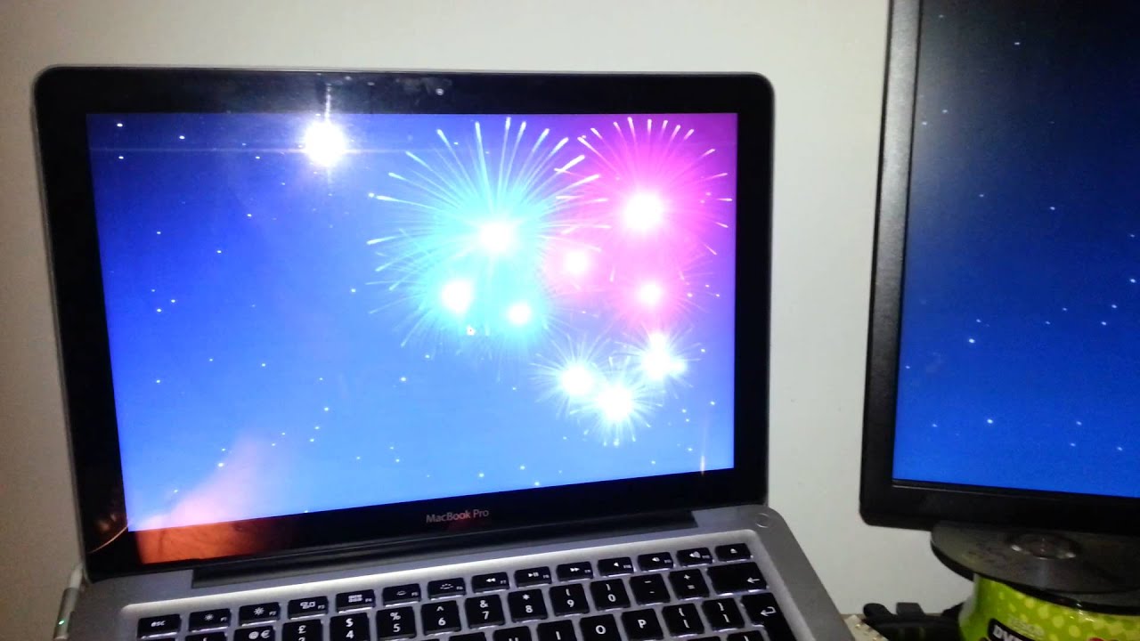 MacBook Pro 13" Late 2011 runnig Fedora GNU/Linux 17 64bit - YouTube