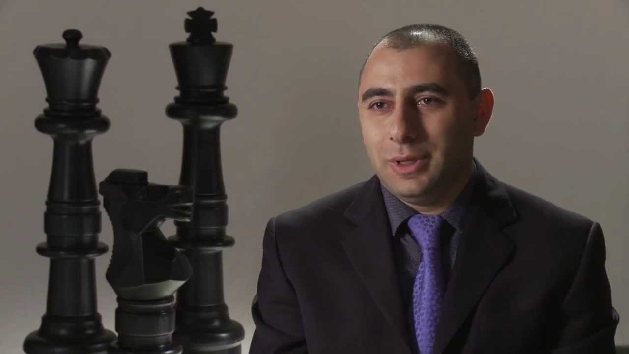2012 U.S. Chess Championships Interview with Varuzhan Akobian - YouTube