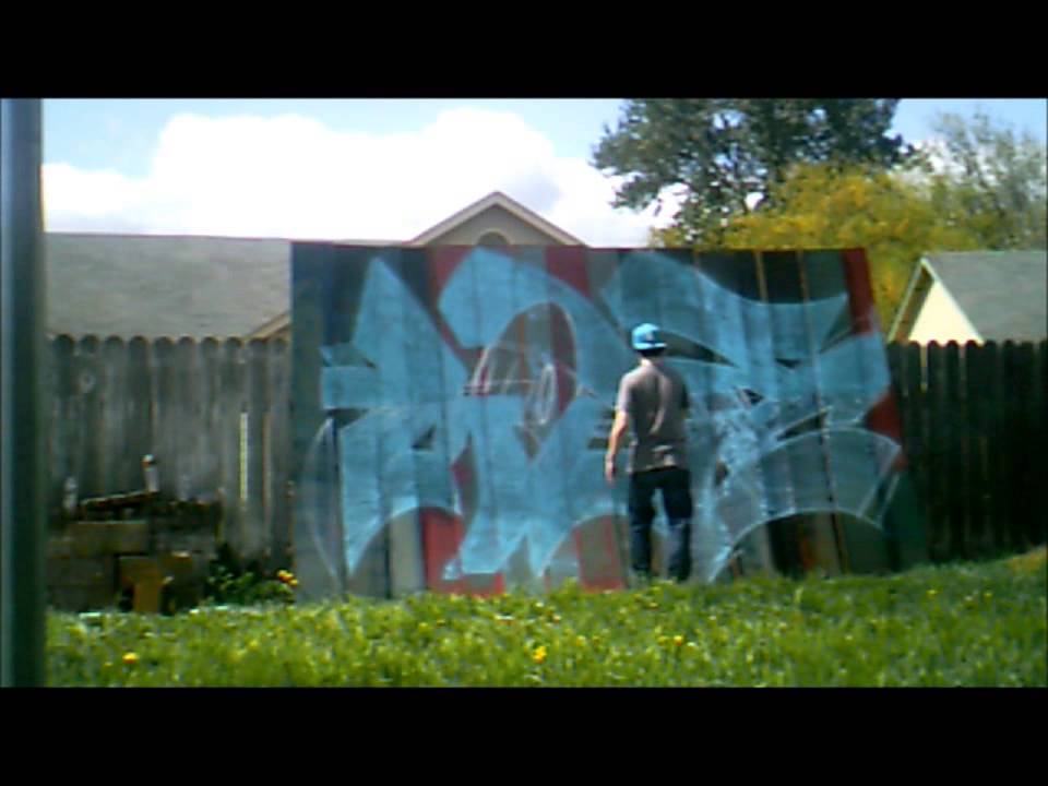 Graffiti Piecing #1 - YouTube
