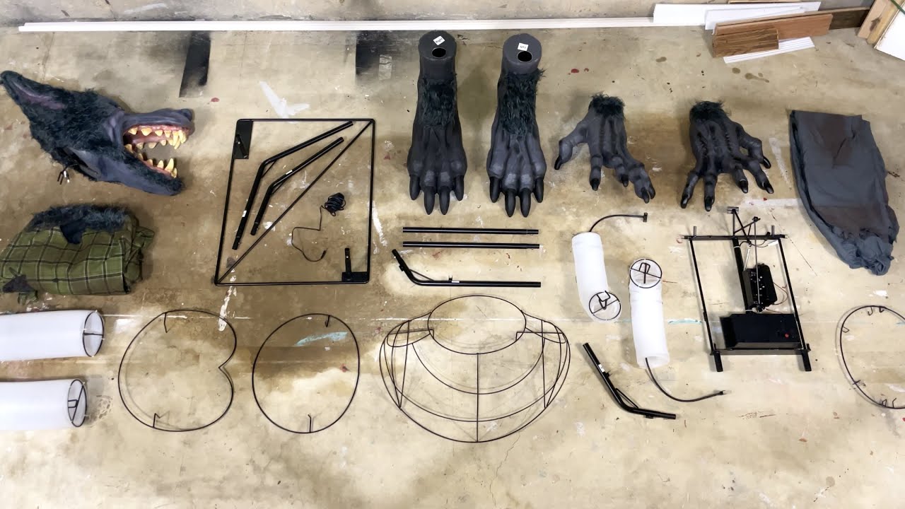 HOW TO SET UP MR. HOWLE - SPIRIT HALLOWEEN - YouTube