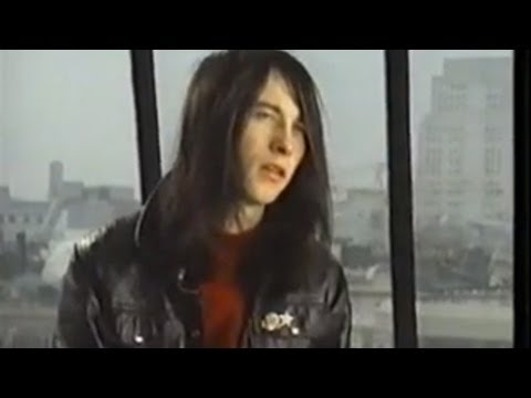 Primal Scream - Bobby Gillespie Interview - Transmission 1990 - YouTube