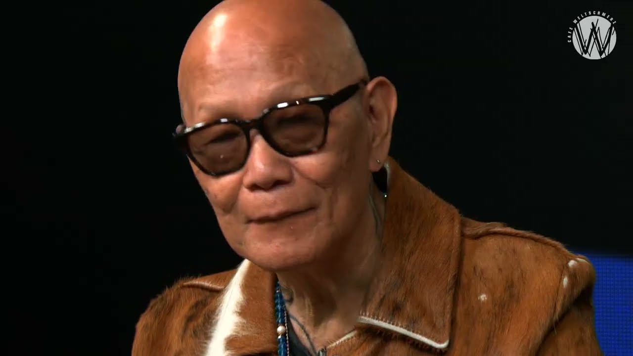 Corona? Het klopt niet! - Ad Nuis met Nippy Noya - YouTube