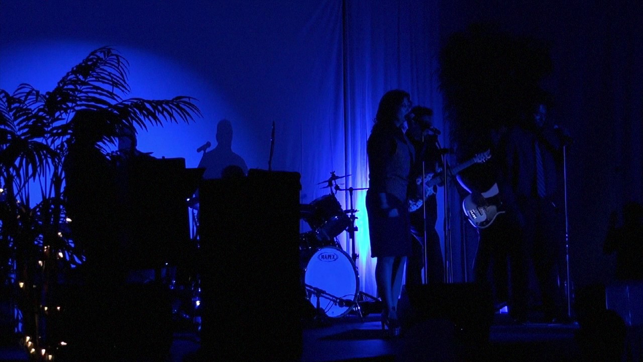 Blue Light Cover "Prince" Kloud9 Band - YouTube