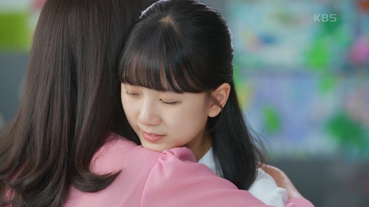 반소영에게 직접 접은 카네이션을 선물하는 김시은 [금이야 옥이야] | KBS 230830 방송 - YouTube