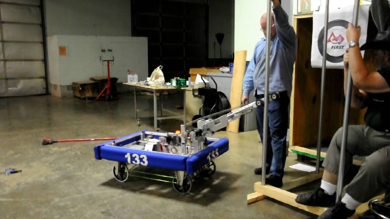 Final Robot Arm Lifting Robot - YouTube