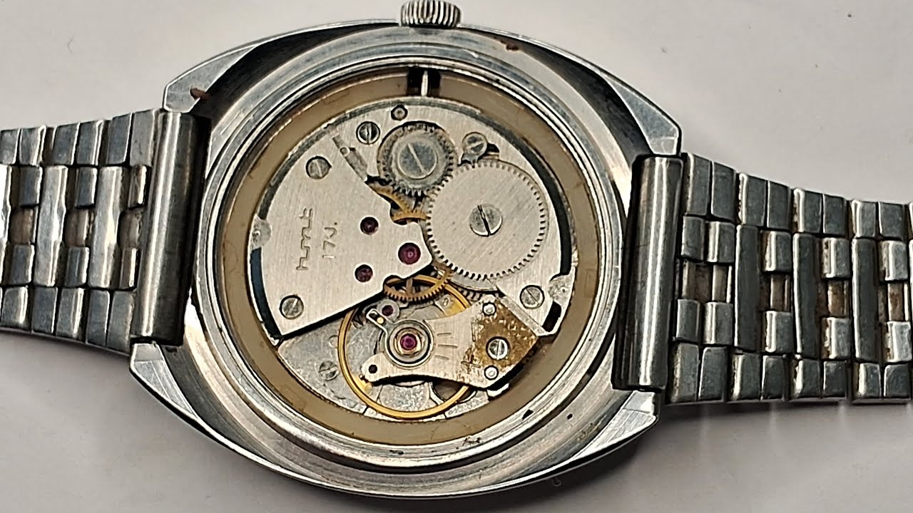 HMT WATCH ASSEMBLING FOR BEGINNERS - YouTube