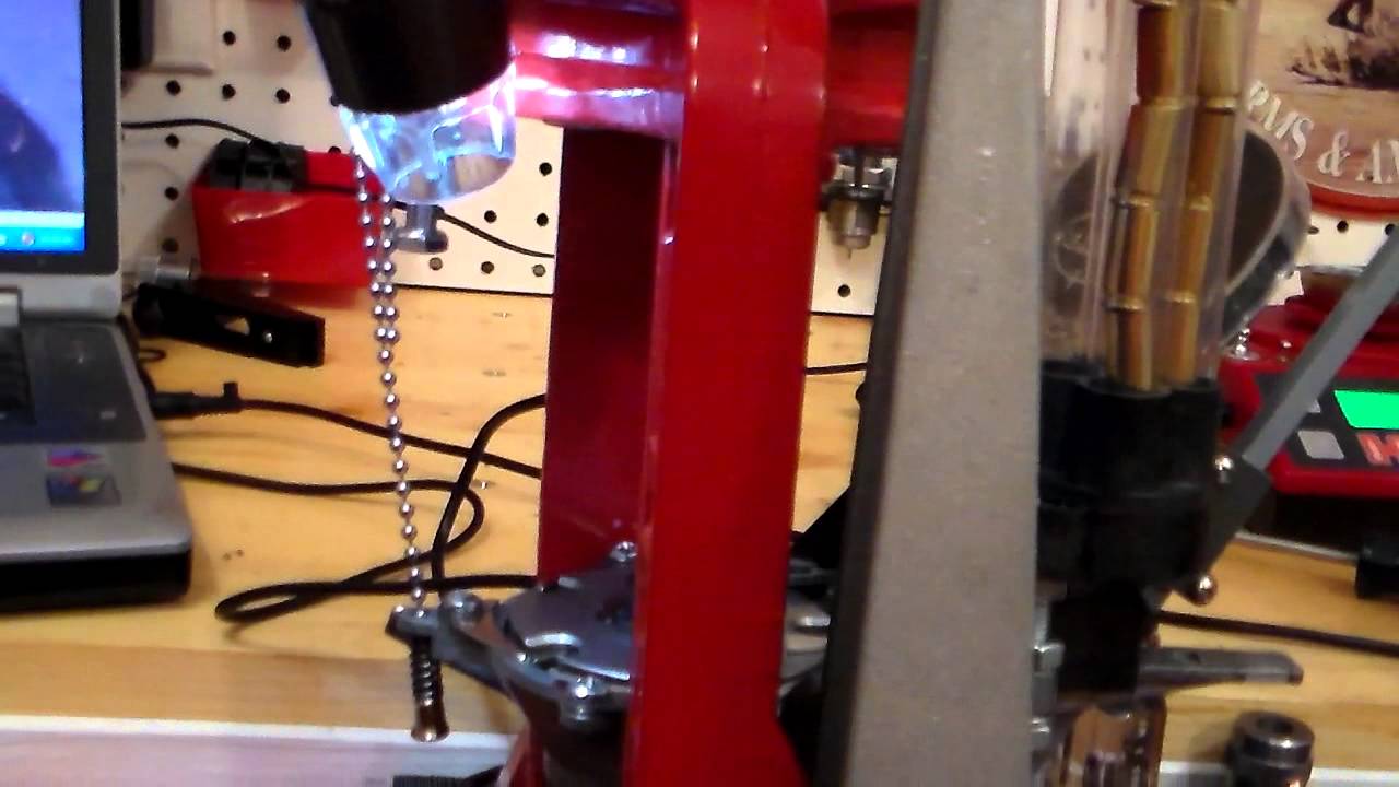 Reloading Room #38 Check Powder Charges - YouTube