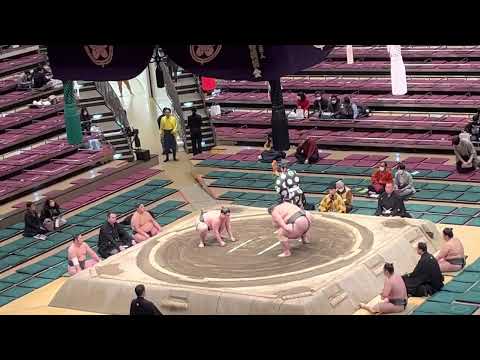 Tomiyutaka def Dewanojo @ Hatsu 2023 Day 14 - YouTube
