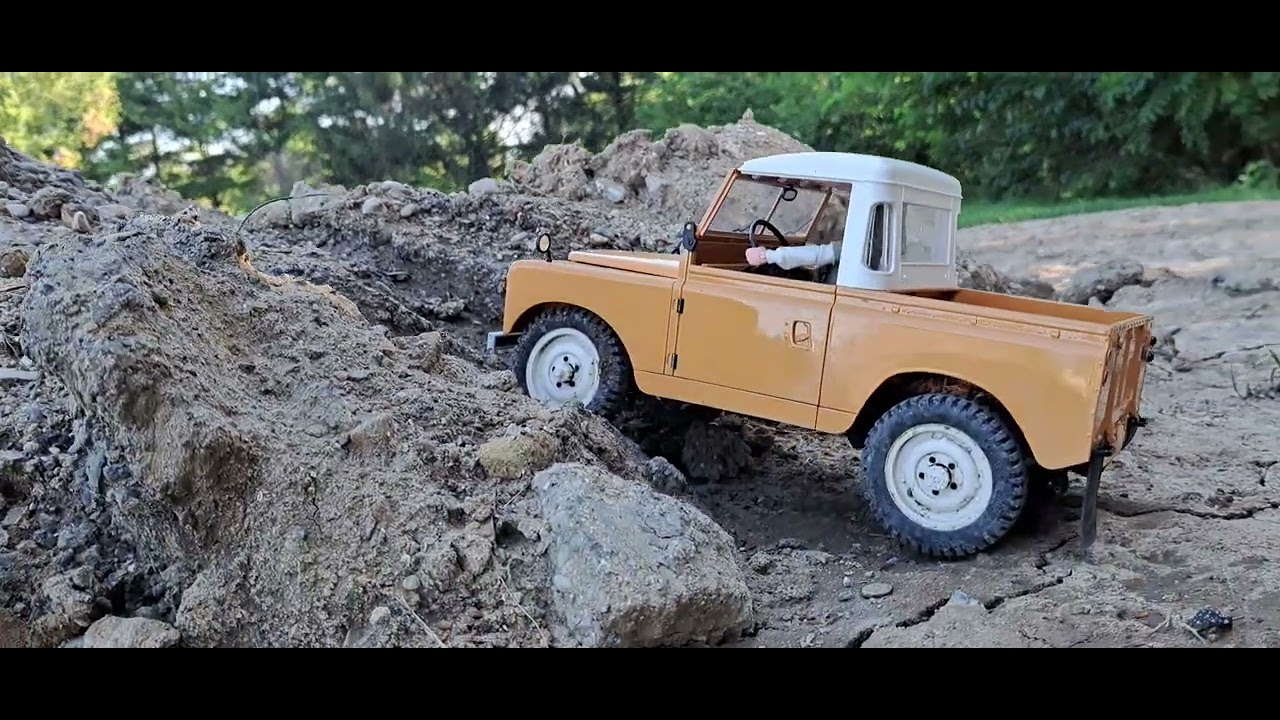 Fms Land Rover Series 2 Sunday crawl 🤪 - YouTube