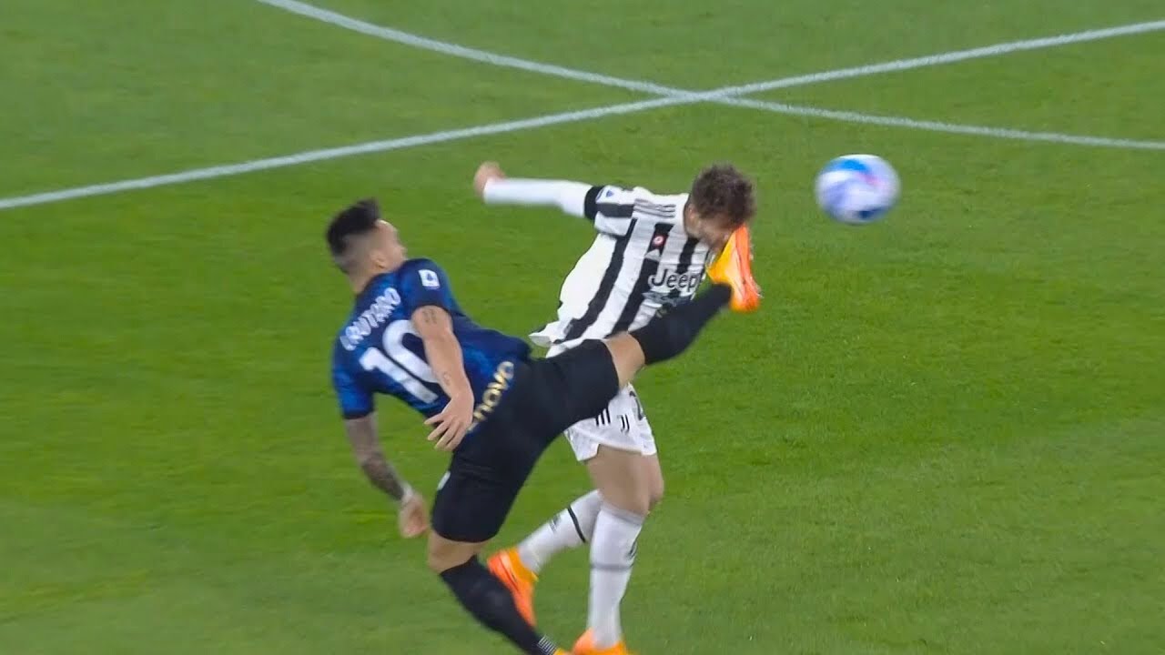 Dirty moments in Football | Ungentlemanly moments in Football 2 | Big ...