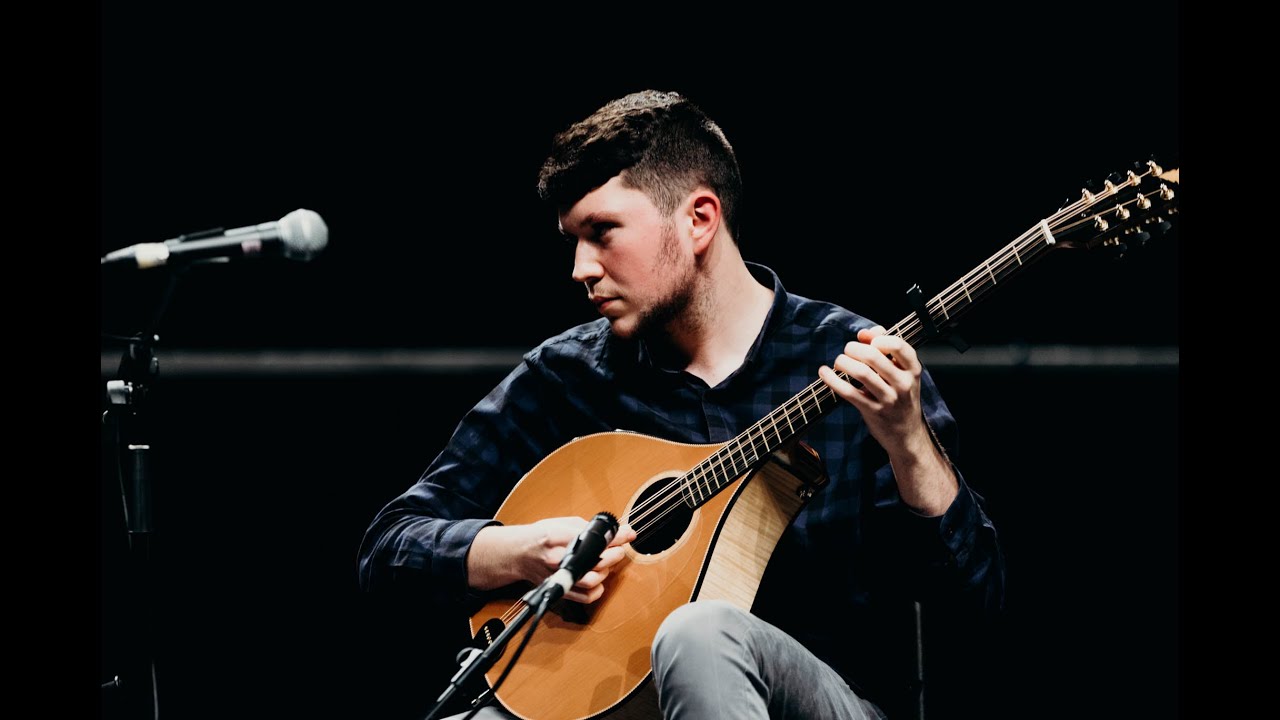 Macdara Ó Faoláin - The Lark in the Clear Air - YouTube