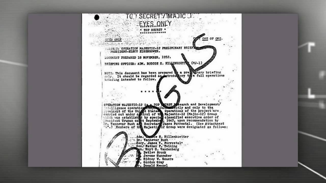 UFO investigator Nick Pope on new MoD files - YouTube