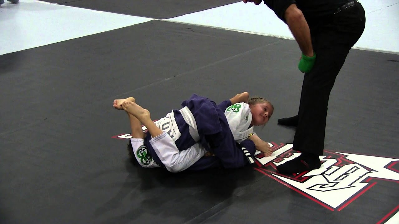 Grappling X 10/27/2013 Dominic Manno, Art of Jiu-Jitsu Vs Olivia ...