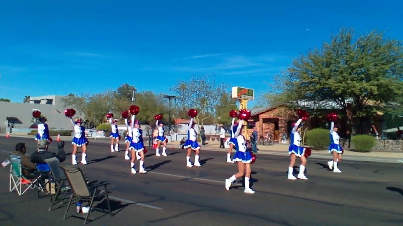 Sun City Poms - Fiesta Bowl Parade -12-30-17_5 - YouTube