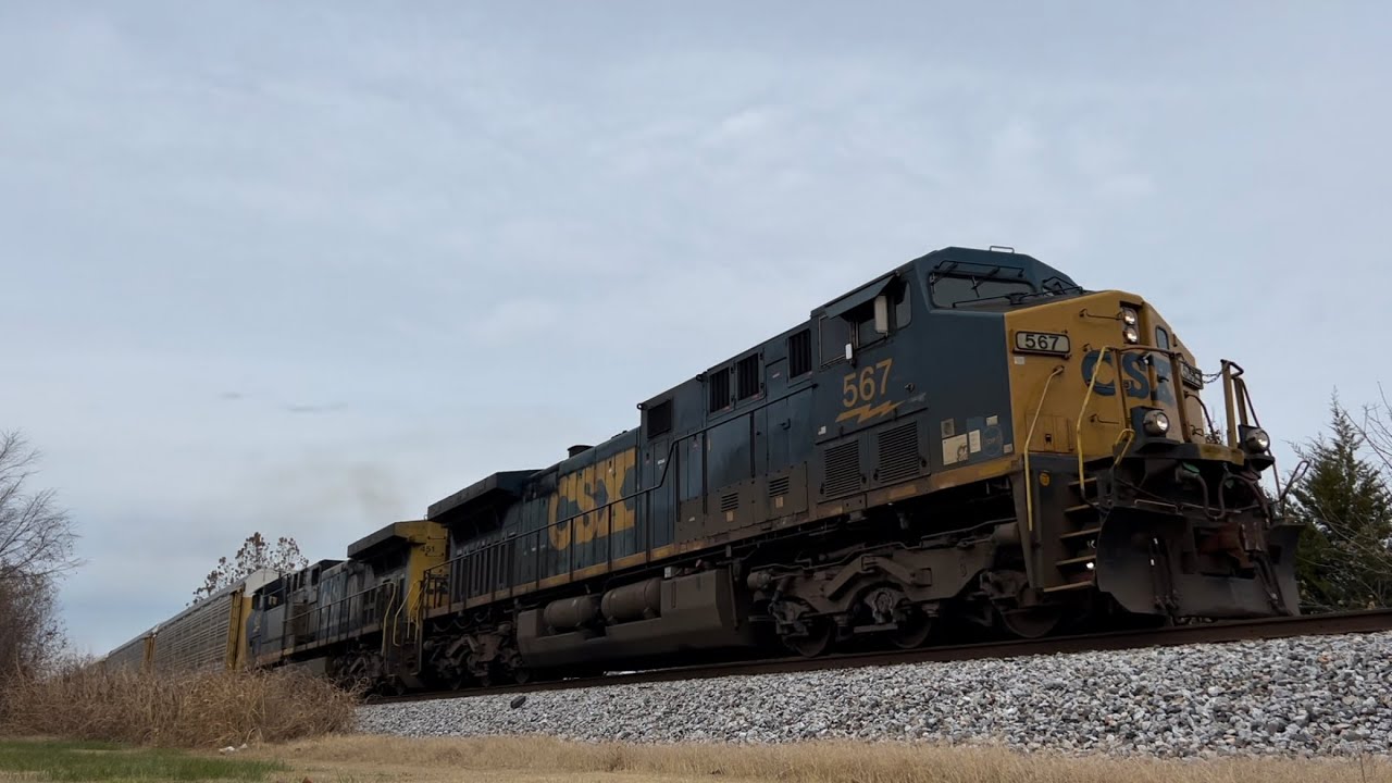 CSX AC44CW 567 Leads Fast Automotive M203-25 on 11/26/22 - YouTube