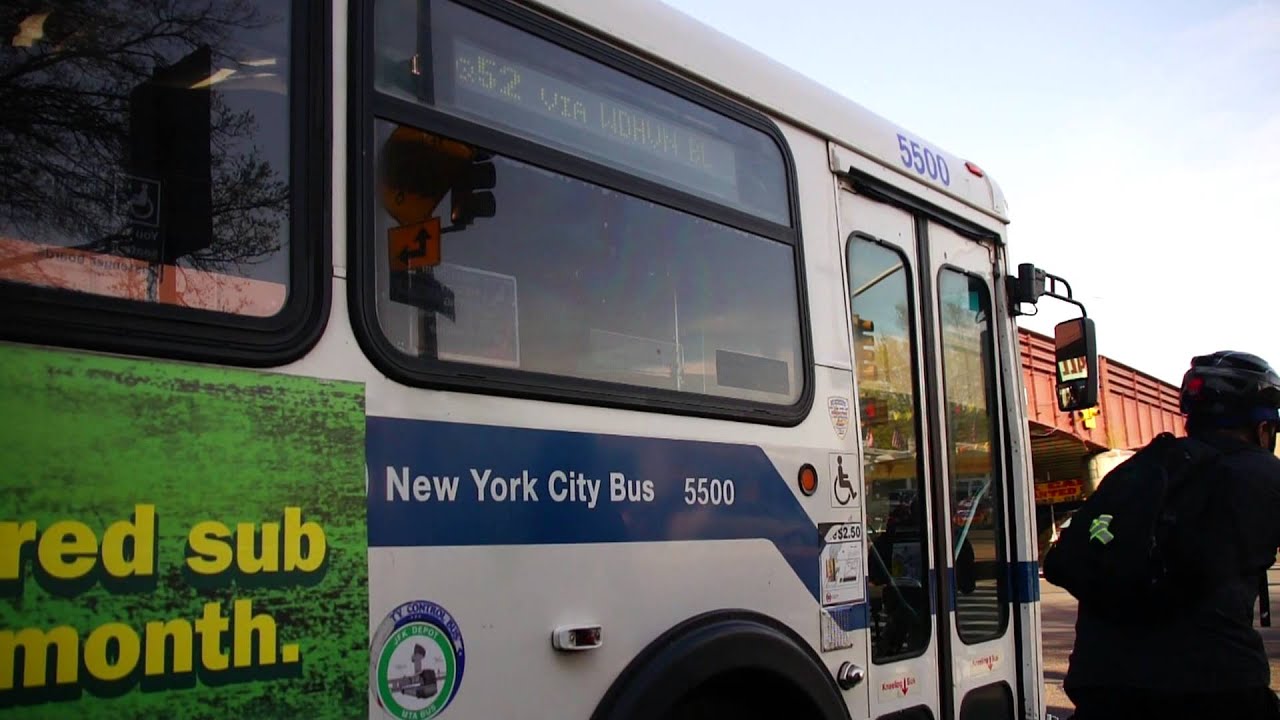 MTA Bus Company 2000 New Flyer D60HF 5500 On The Q52 Limited @ Atlantic ...