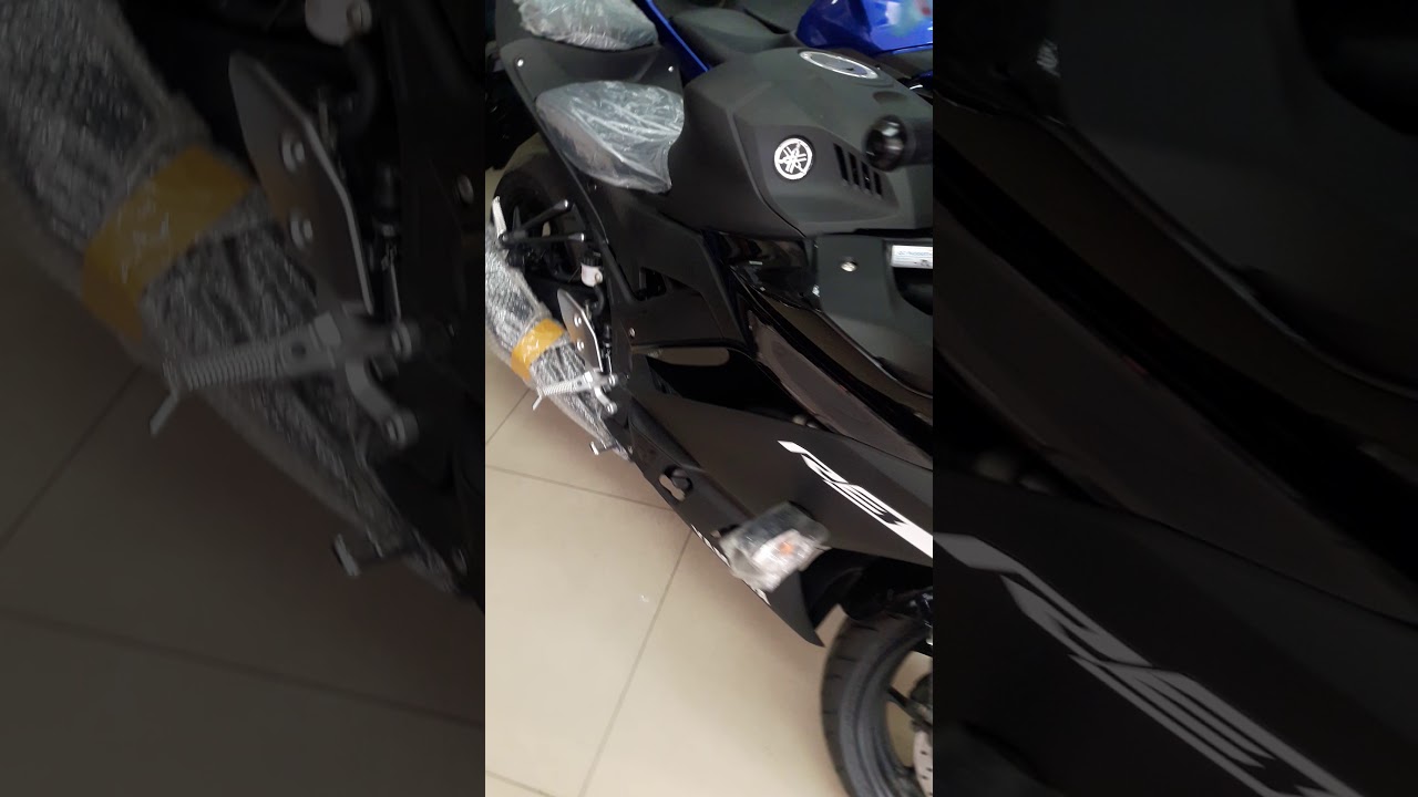 Showing yamaha R3 matte Black - YouTube
