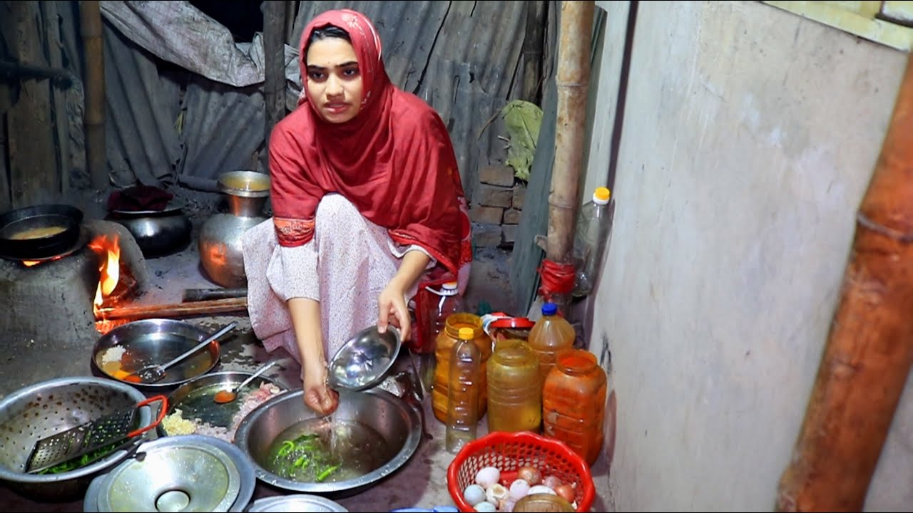Village people daily routine || Bengali Village Girl Cooking || Village ...