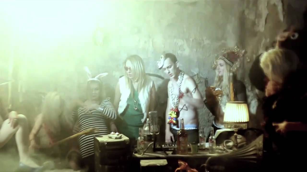 SMACK FT. HUGO TOXXX - ISCREAM DANCE REMIX (OFFICIAL VIDEO) - YouTube Music
