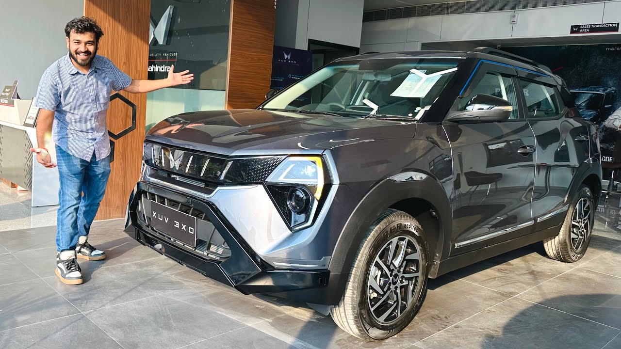 2024 Mahindra XUV 3X0 AX5 7.49 Lakh 🔥 Value For Money 🤔 Better Than ...