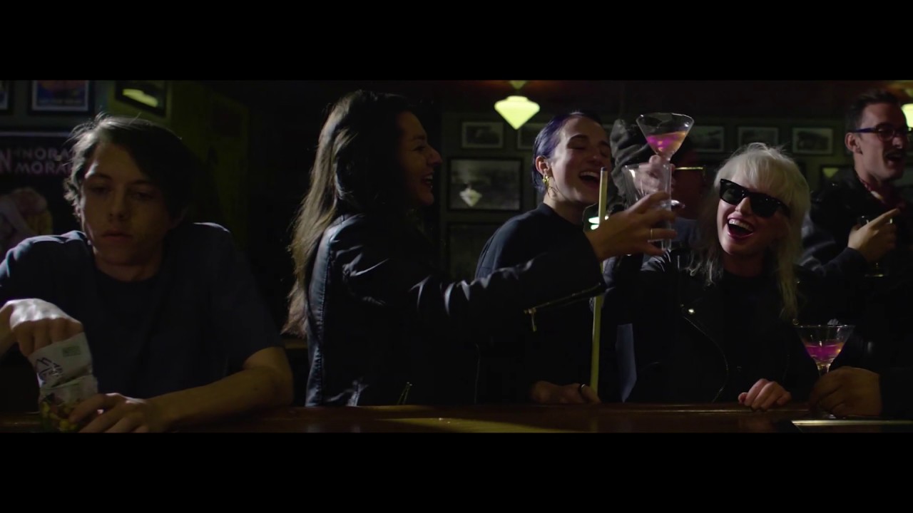 Pout House - Cosmopolitan - YouTube