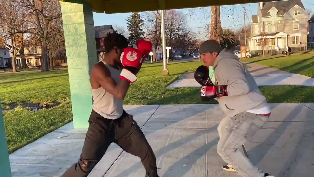 Riff Dollah vs Gabe Colon BOXING MATCH - YouTube