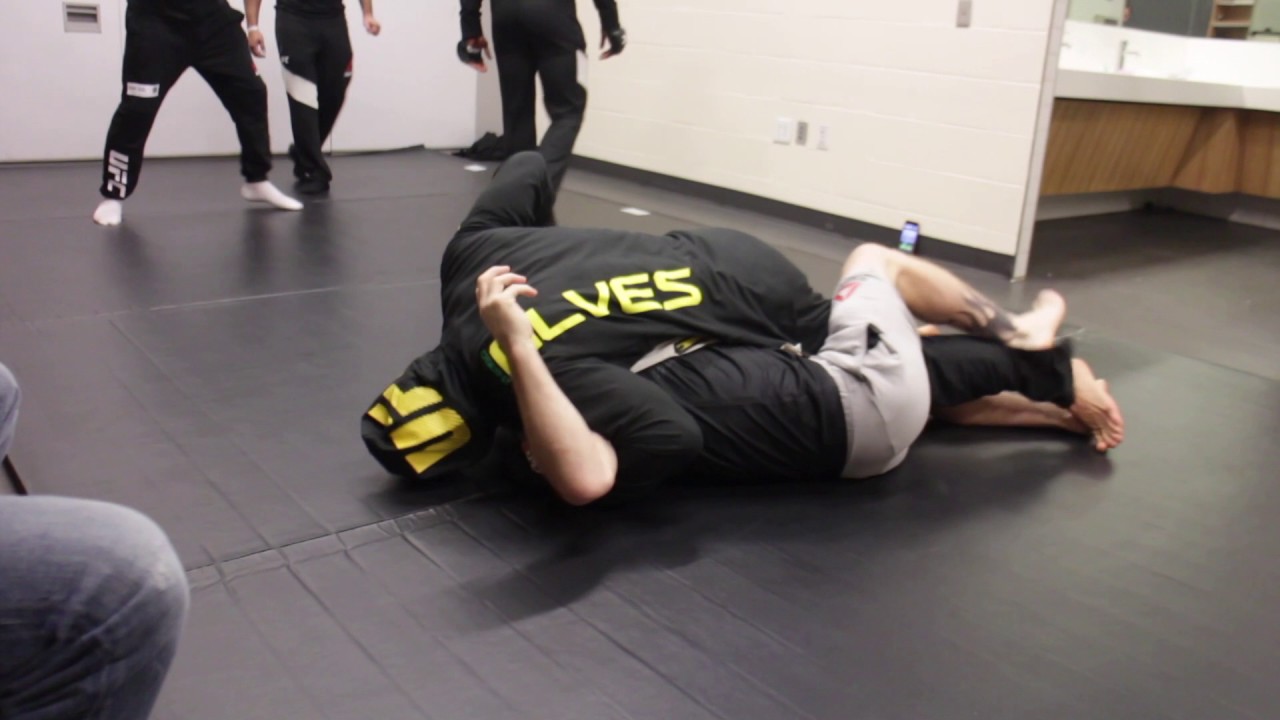 UFC 210 - ATT Locker room - YouTube