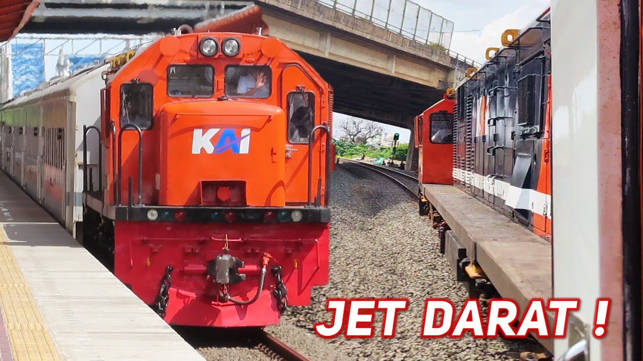 JET DARAT !! Raungan Akselerasi Mesin & Klakson Lokomotif CC 201 89 12 ...