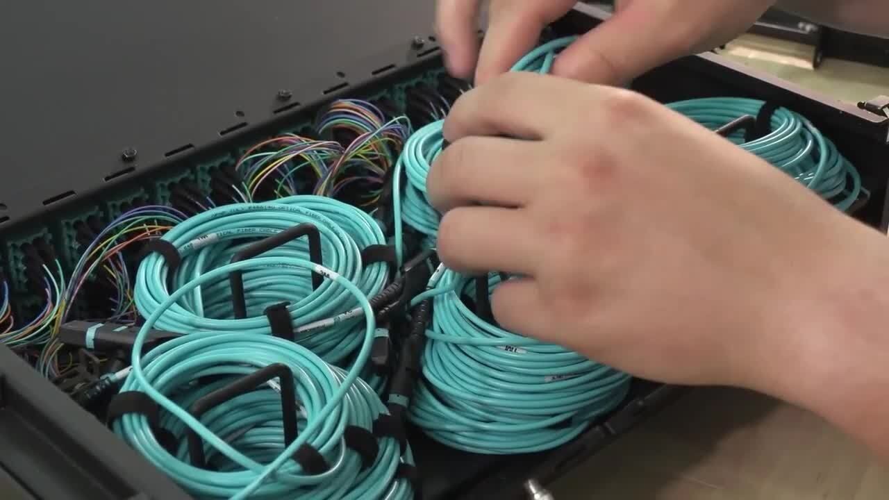 Show and Tell - Preloaded Slack-Free Fiber Patch Panels - YouTube
