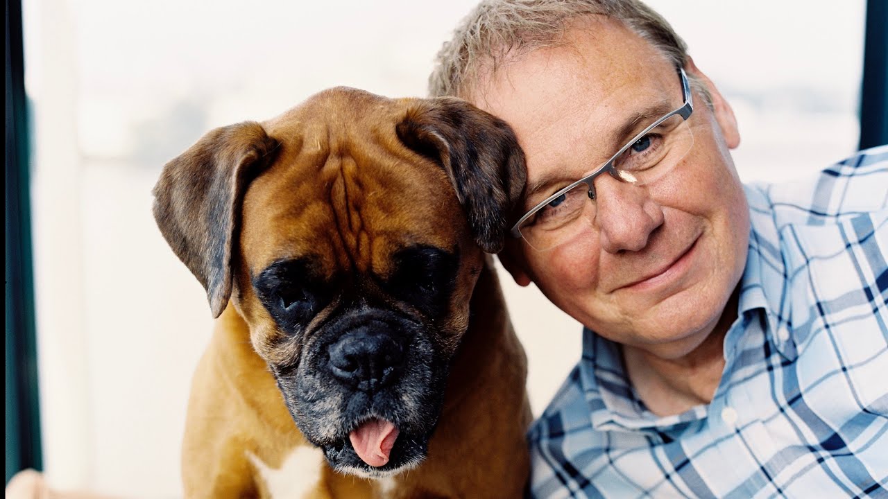 Bob de boxer als diva en een kijkje in ons huis! #17 - YouTube