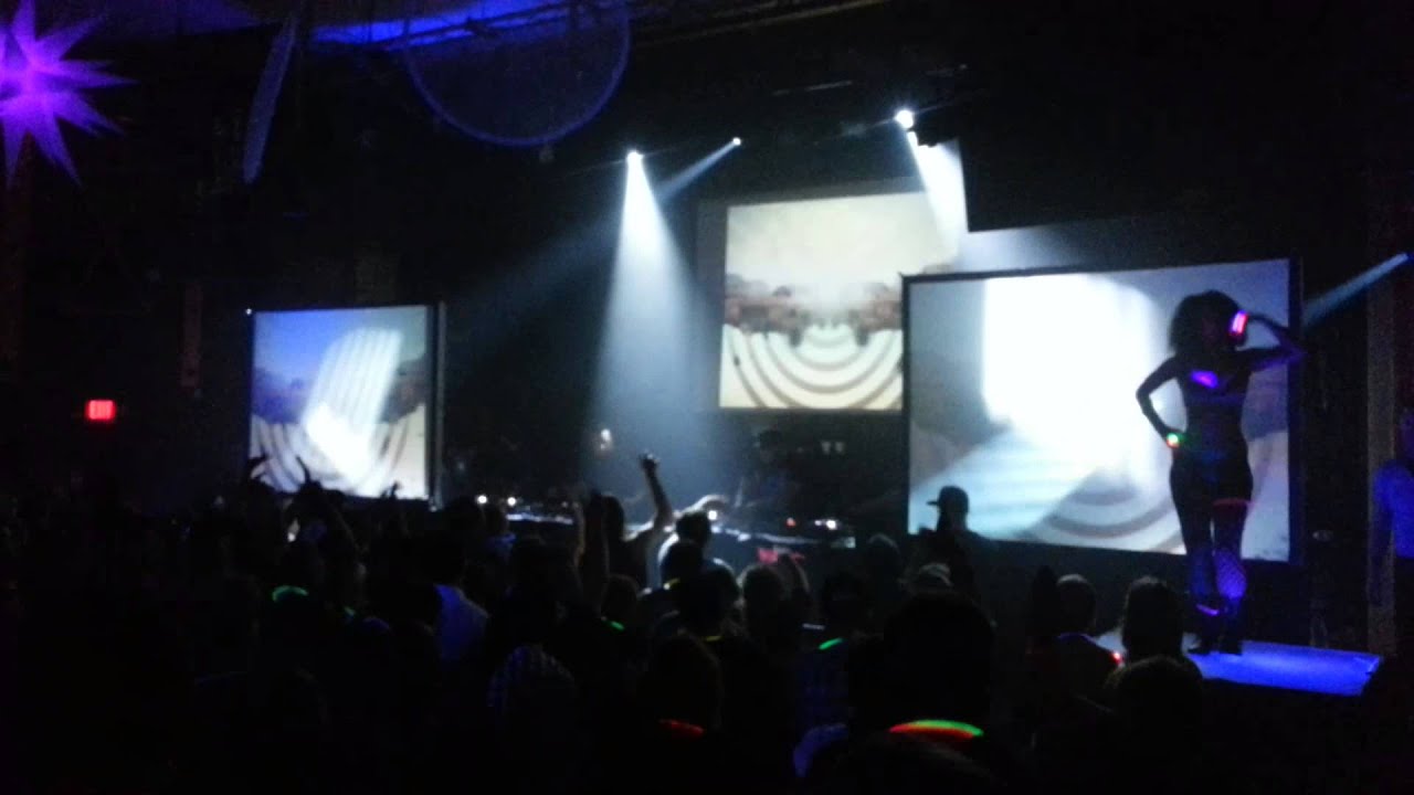 Vogue 9-14-13 Indianapolis, IN - Bad Boy Bill & Richard Vission House ...