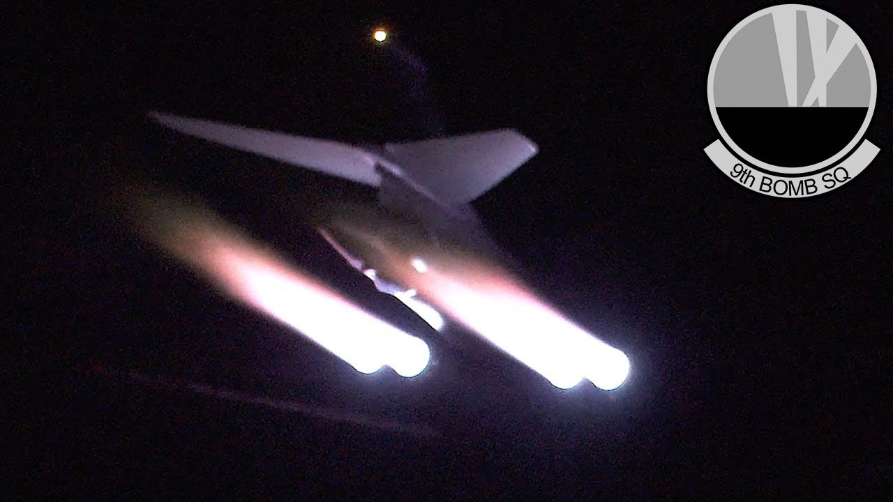 B-1 Lancer night launch and unrestricted climb - RAF Fairford - YouTube