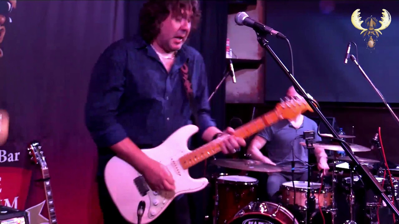 Sean Chambers - In the wintertime - Live at Bluesmoose Radio 15 mei ...