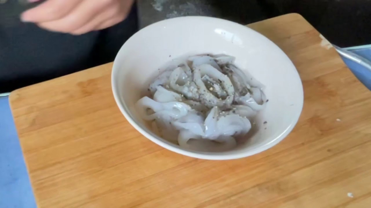 Quick and simple Sizzling Squid - YouTube