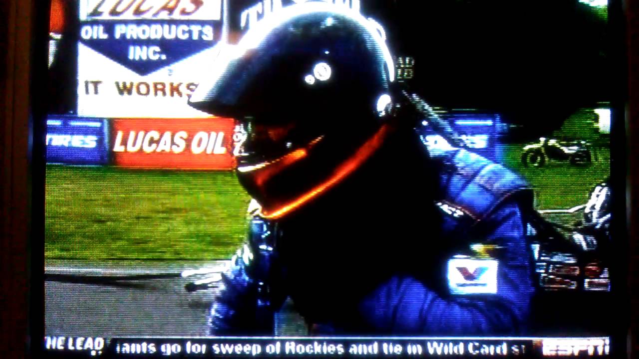 TECH TIP AT WORK FOR TAYLOR MOTORSPORTS. NEW 7 POINT HARNESS. - YouTube