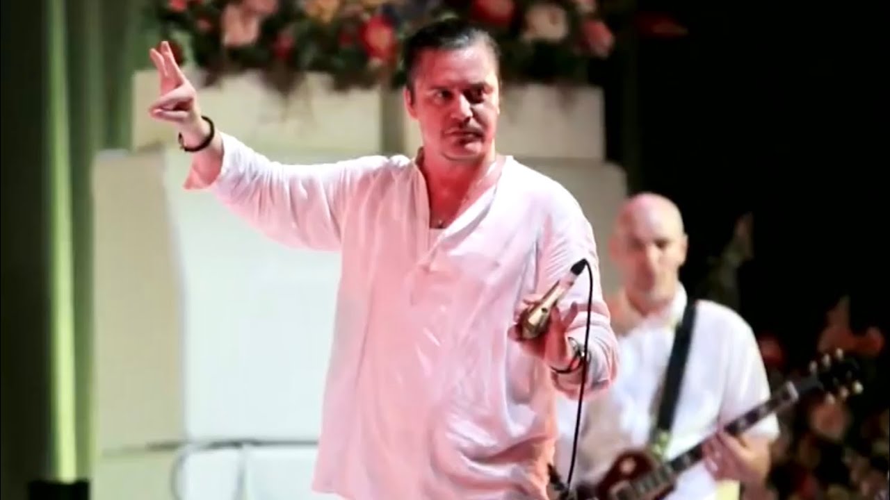 Best Mike Patton Moments 4 - YouTube