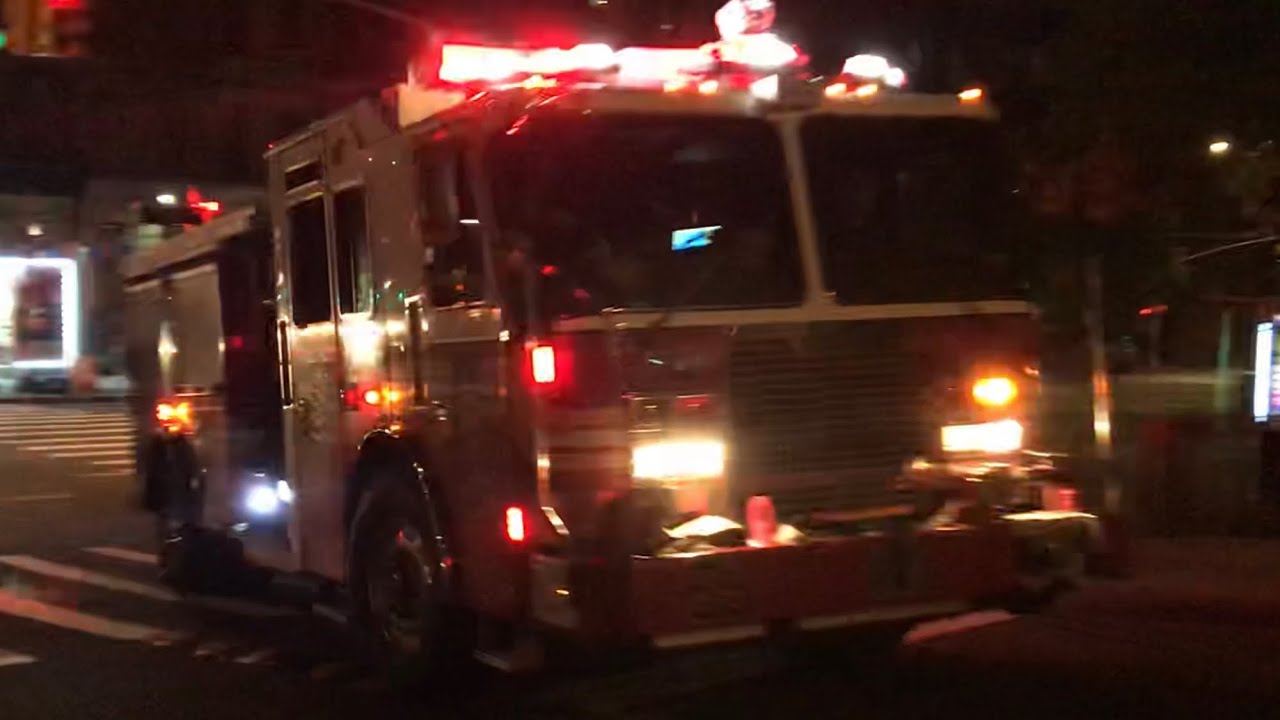 FDNY ENGINE 59 RESPONDING URGENTLY TO REPORTS OF A FIRE IN HAMILTON ...