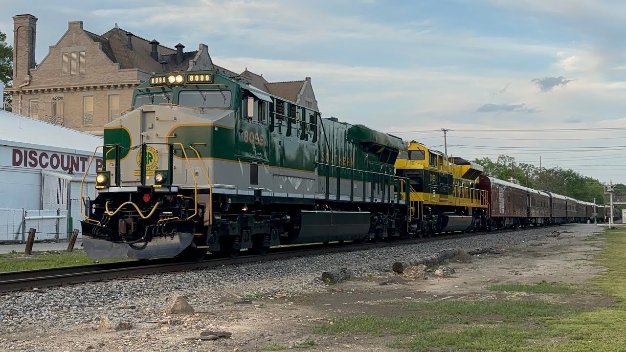 An April Surprise! The Norfolk Southern Office Car Special (02 April ...