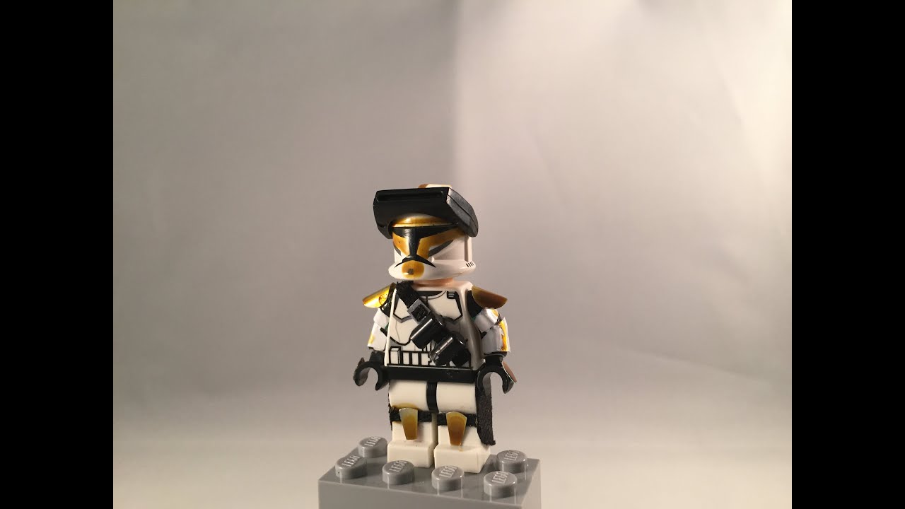 Lego Star Wars Custom Clone Commander Gold - YouTube