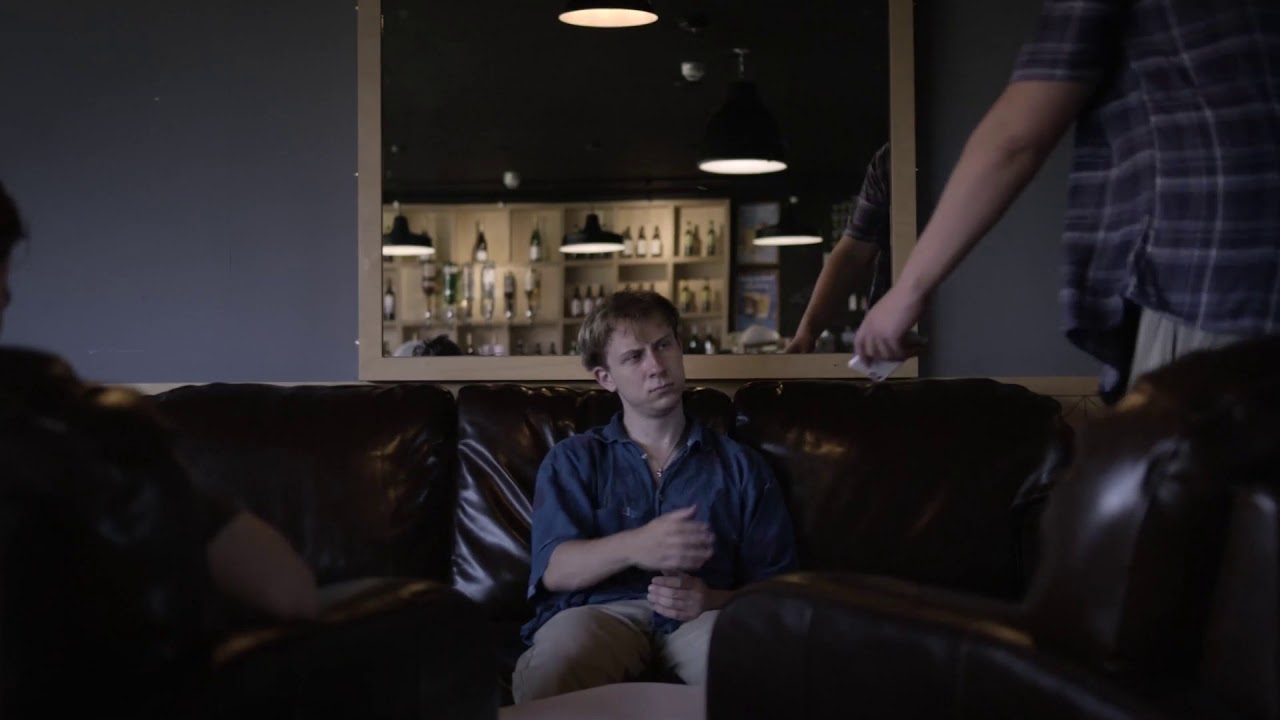 Creative Vision Award Winner 2019 – Last Minute - YouTube