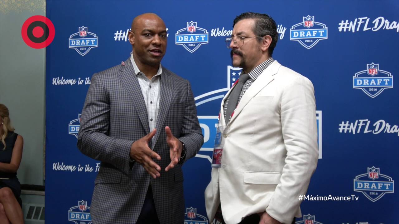 Omar Ureña y Jarrett Payton - YouTube