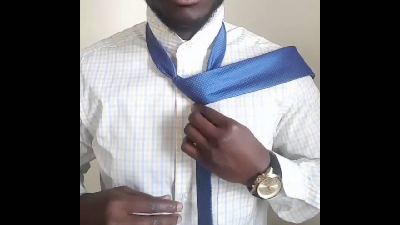 How To Always Get A Tie Dimple - YouTube