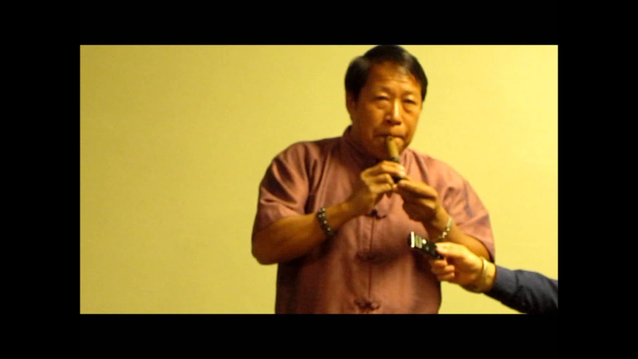 Hmong Instruments & Music by Dang Yang and Kor Xiong Pt. 1 - YouTube