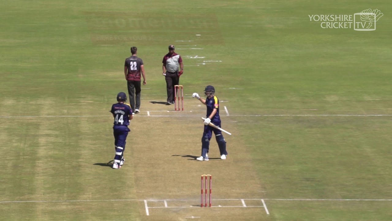 Match action - Yorkshire vs Cardiff MCCU (50-over game) - YouTube