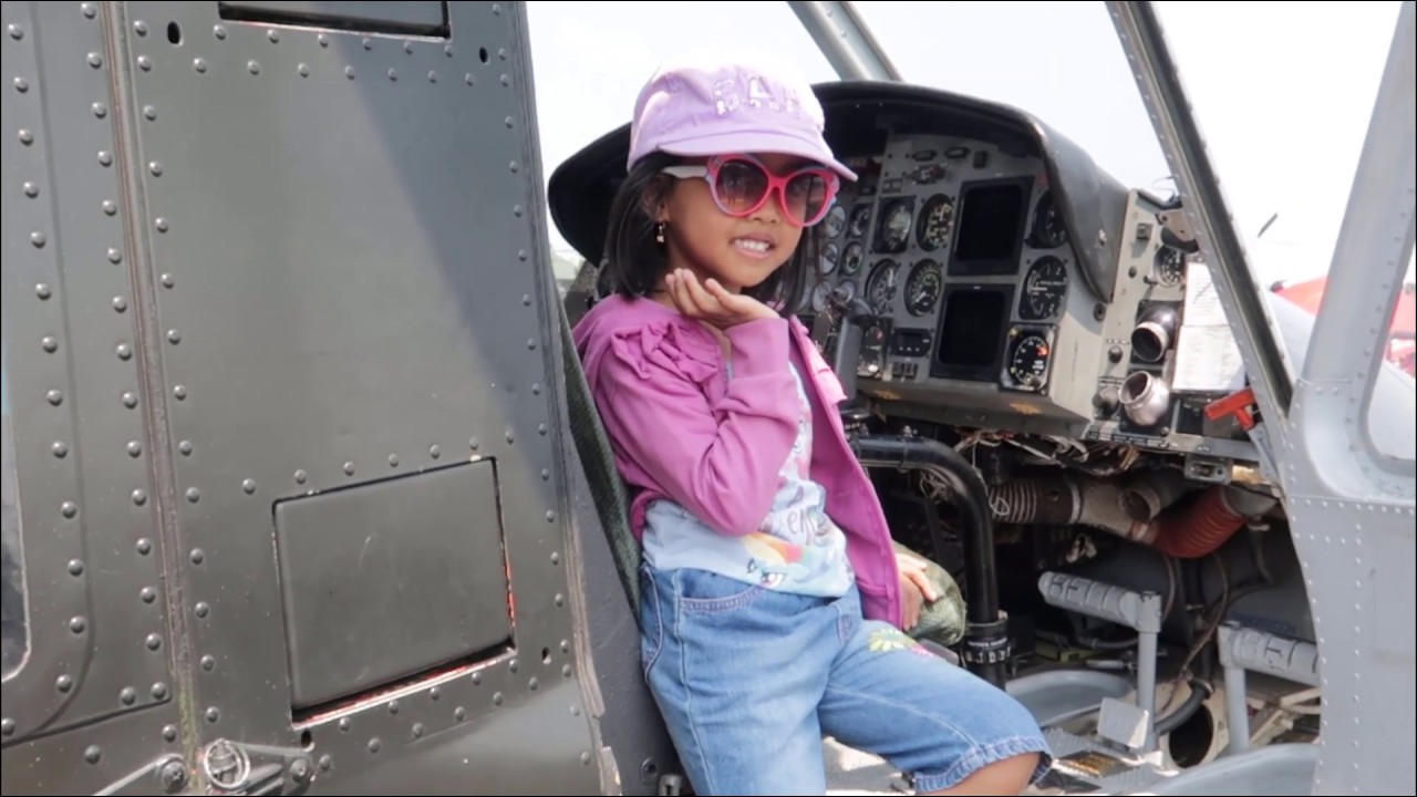SERU NAIK HELICOPTER di Pameran Dirgantara HUT Penerbad Ahmad Yani ...