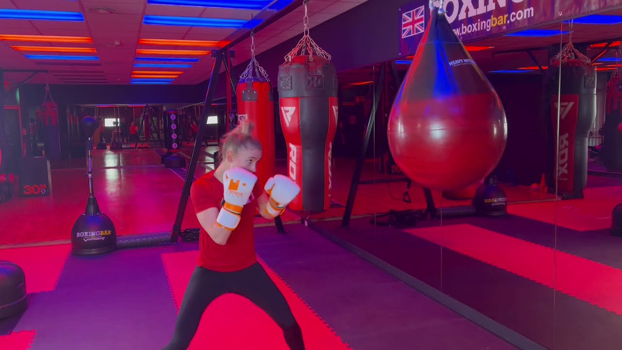 What Size Aqua Bag should i get? Rising star Orla Deacon shows us the ...