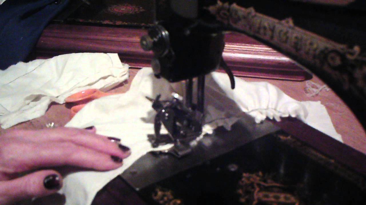 singer ruffler sewing part 1 - YouTube