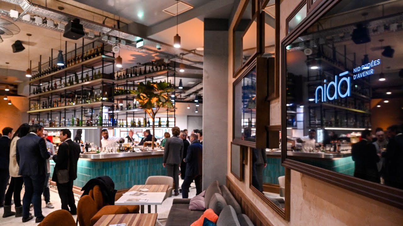 Découvrez le NIDA, tiers lieu dé­dié à l’in­no­va­tion res­pon­sable à Issy - YouTube