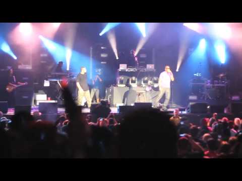 Drake's first OVO Fest concert at the Molson Amphitheatre (2010) - YouTube